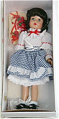 Effanbee 1997 Brunette Gingham Honey Doll