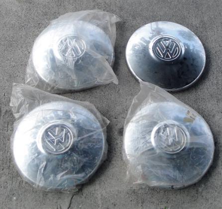 Set of 4 Original Unused 1968 Volkswagen Karmann Ghia Hub Caps